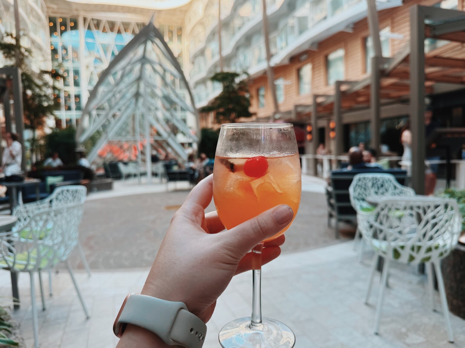 Royal Caribbean Menus: Specialty Dining, Main Dining Room, and More ...